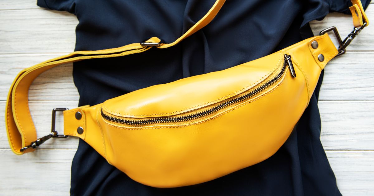 How to Wear a Belt Bag [Latest Styles] - Bagsbucks